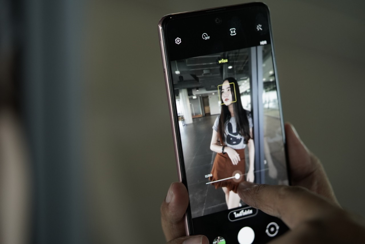 3 ฟีเจอร์เด็ด ถ่ายรูปแฟนให้สวย ด้วย มือถือ - BaNANA