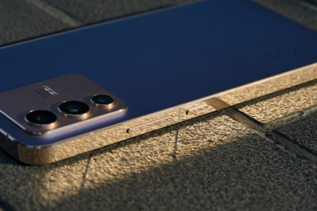 REVIEW vivo V23 5G 50MP AF Dual Front Camera กล้องเซลฟี่คู่ 50MP ตัวแรก ...